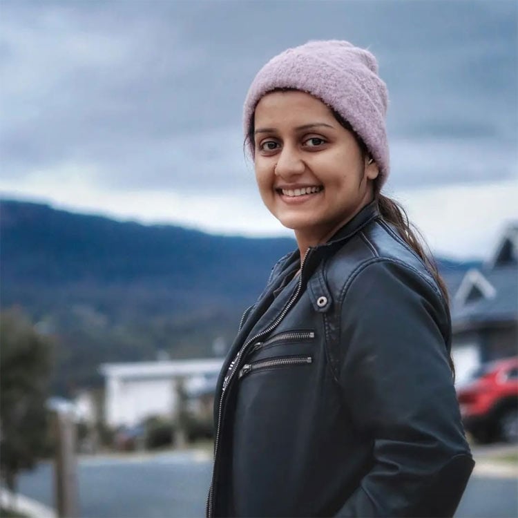 മറ്റു സ്ഥലങ്ങളിൽ ചെല്ലുമ്പോഴാണ് നമ്മുടെ നാടിന്റെ വില മനസ്സിലാകുന്നത് ...