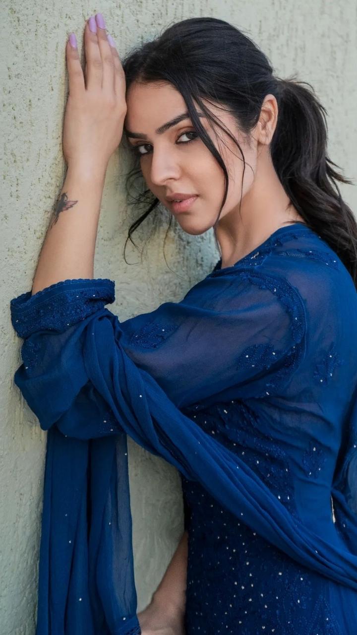 Sidhika Sharma Model