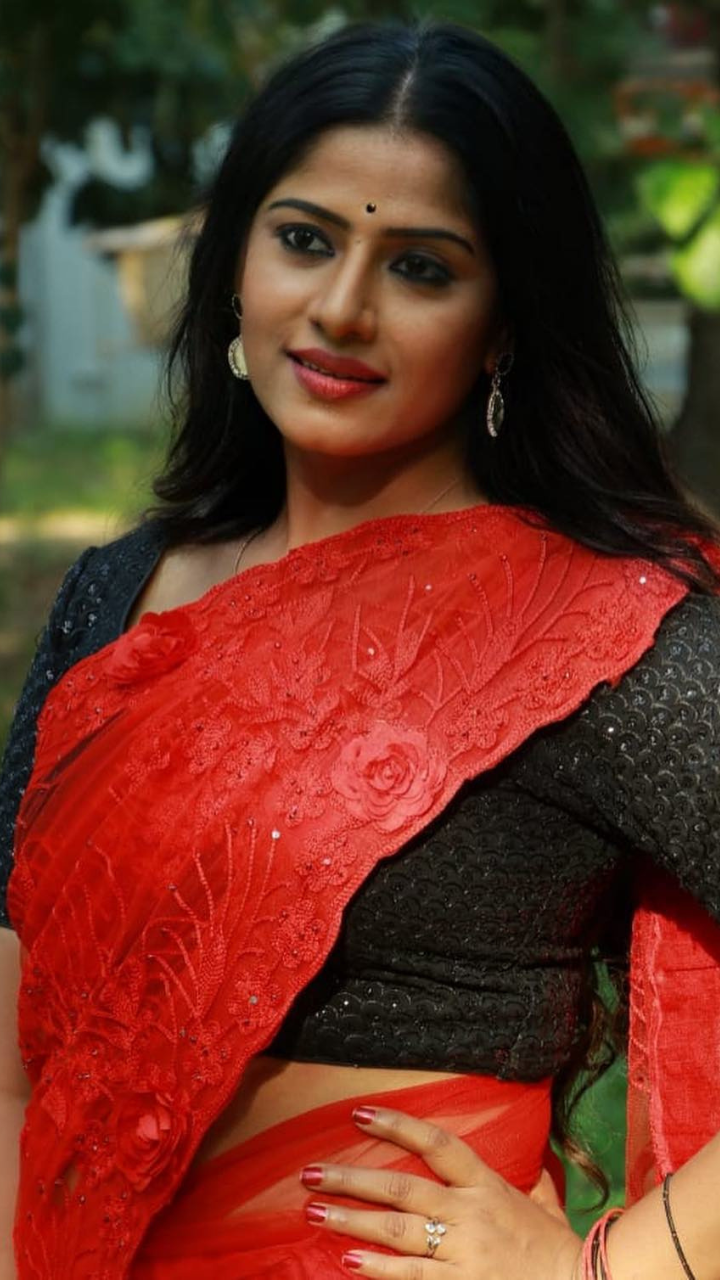 മീനൽ മീനു | Web Stories | Manorama Online