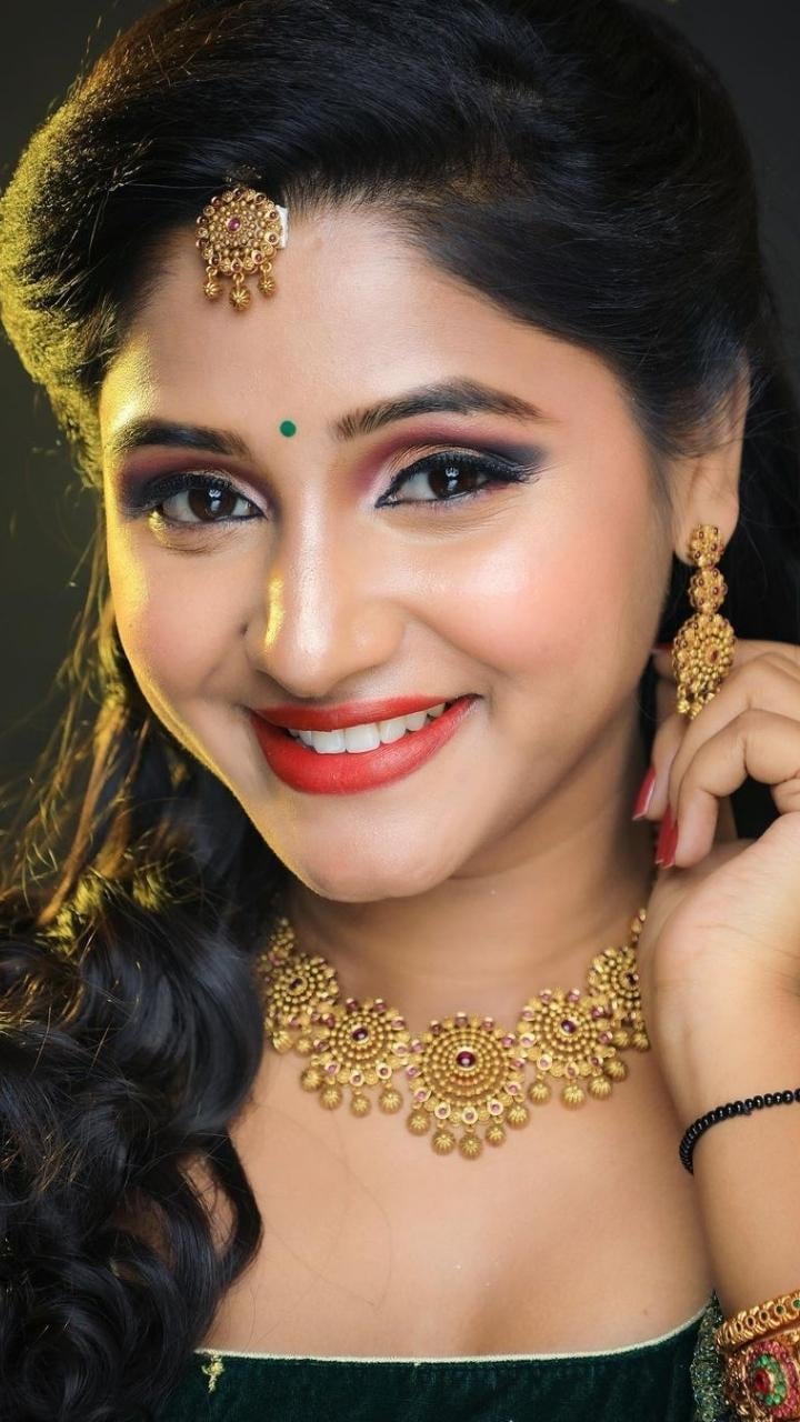 പവിത്ര ബി നായിക് Pavithra B Naik Web Stories Manorama Online