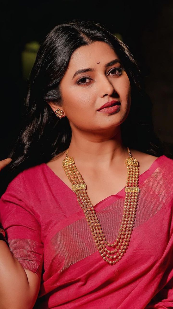 Prajakta Mali | Web Stories | Manorama Online