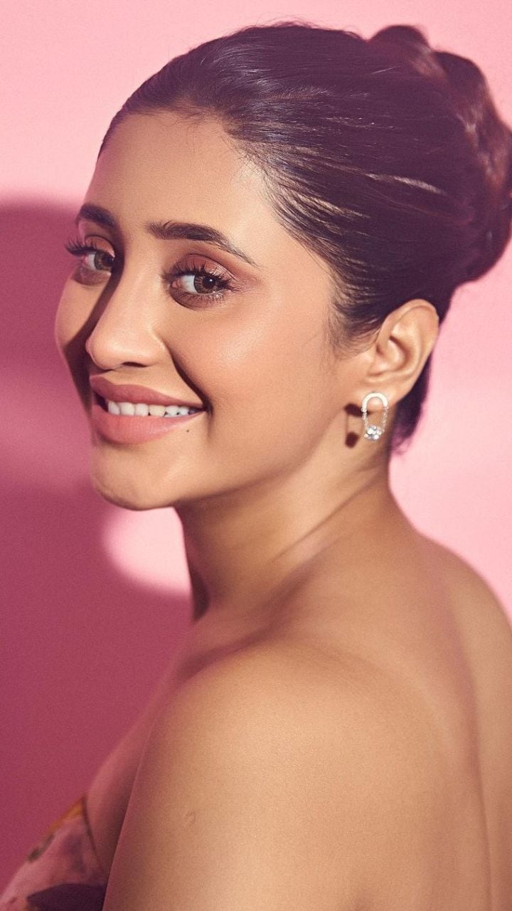 Beautiful Shivangi Joshi Hd Kaira_aadatein On X: "It Was Just A