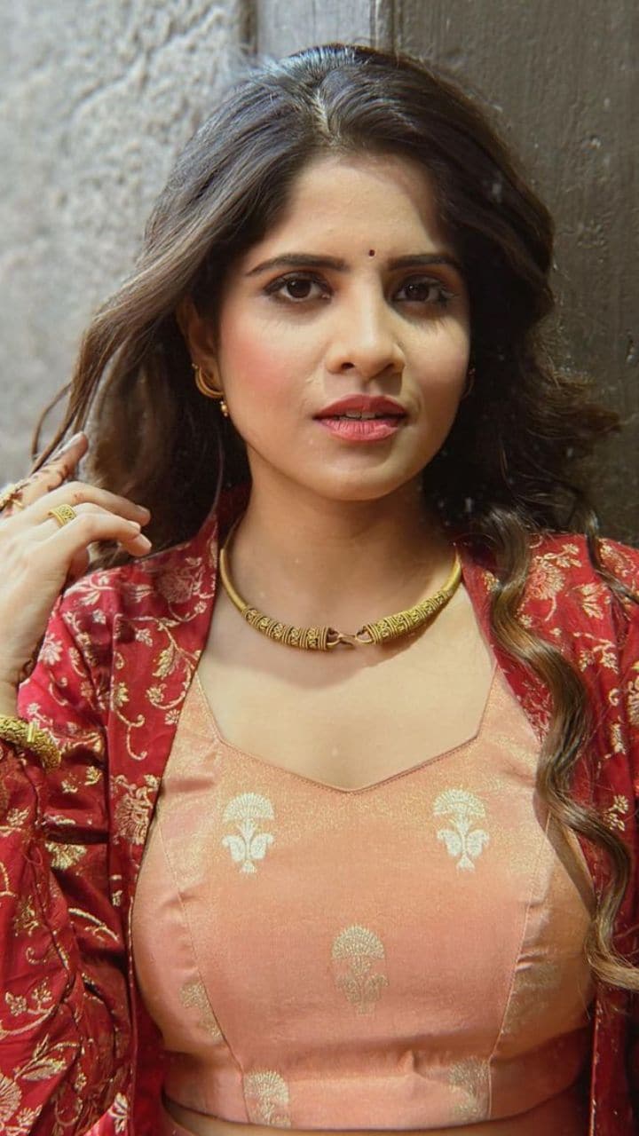 Amruta Deshmukh | Web Stories | Manorama Online