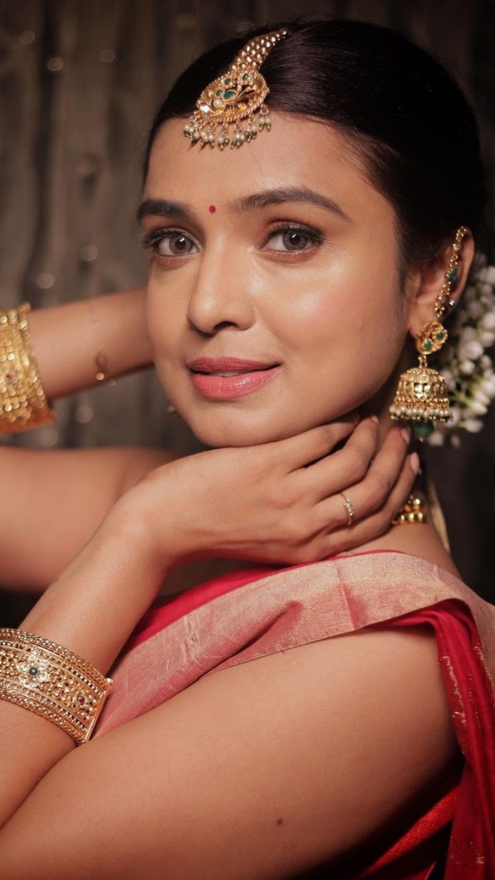 Mayuri Deshmukh | Web Stories | Manorama Online