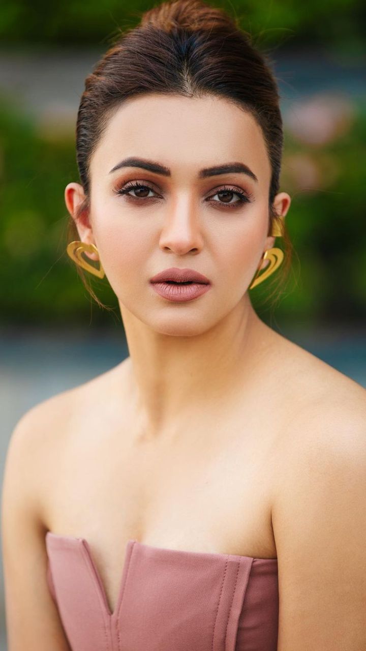 Koushani Mukherjee | Web Stories | Manorama Online