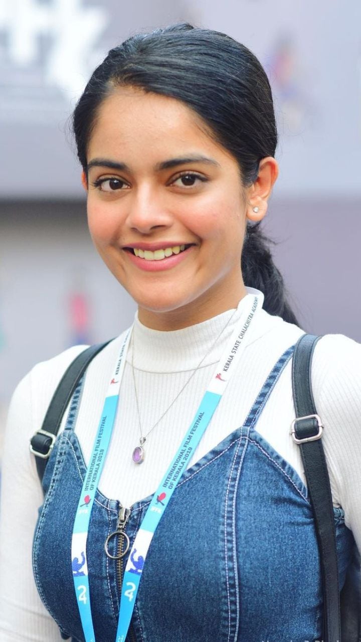 റിദ്ധി കുമാർ | Riddhi Kumar | Web Stories | Manorama Online