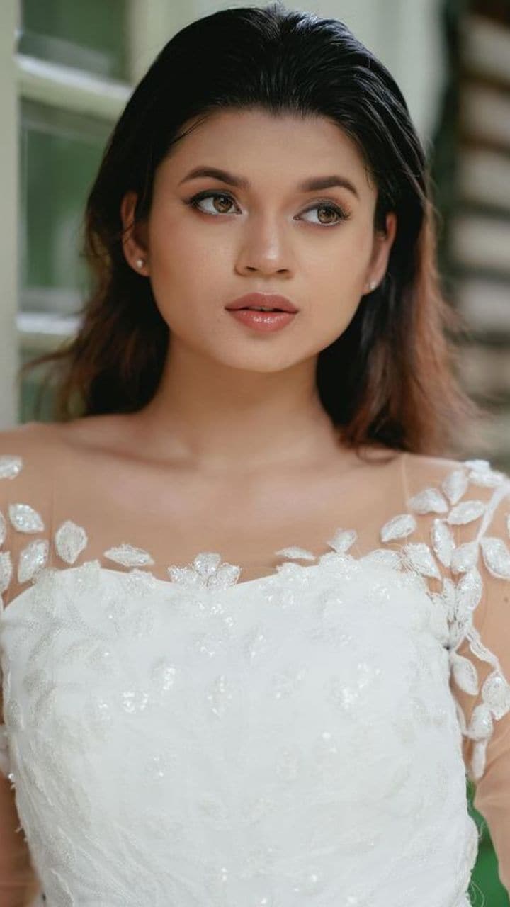 സ്നേഹ വർഗീസ് | Sneha Varghese | Web Stories | Manorama Online