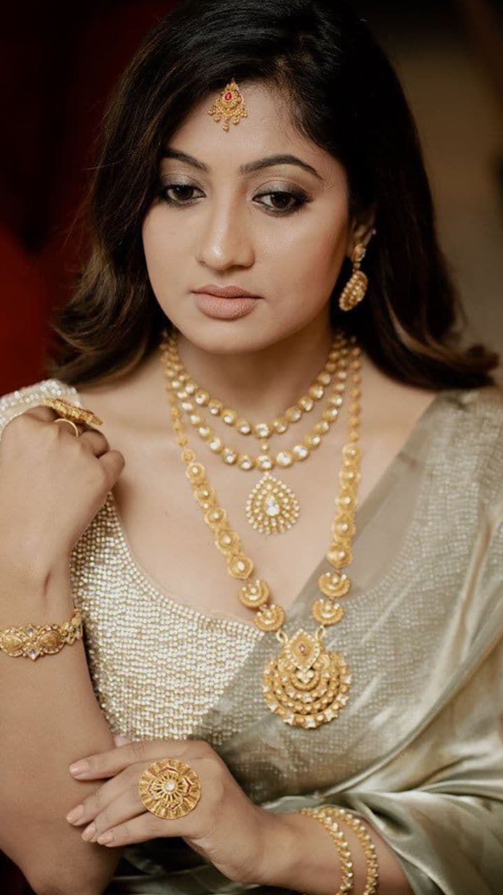 ലിപ്സ മിശ്ര | Lipsa Mishra | Web Stories | Manorama Online