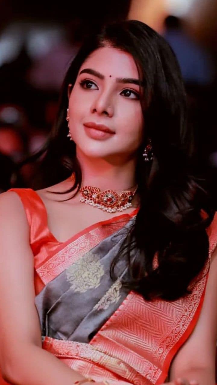 Pavithra Lakshmi - പവിത്ര ലക്ഷ്മി | Web Stories | Manorama Online