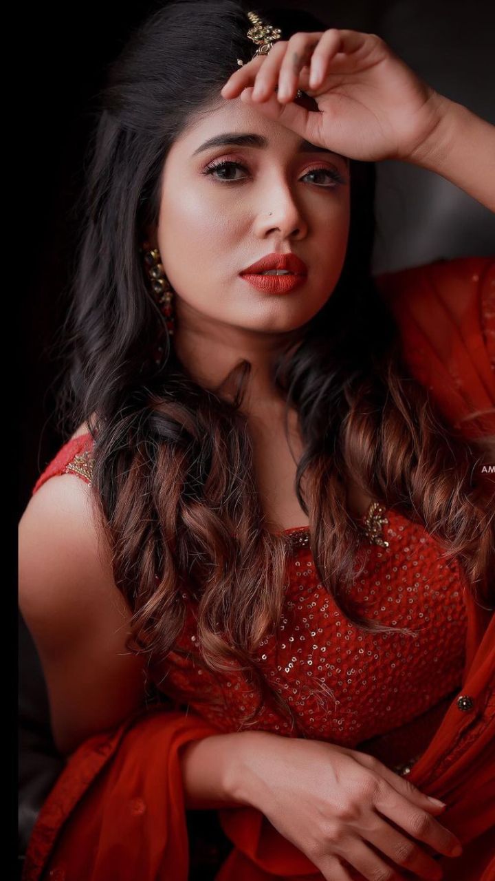 Alasandra Johnson - അലസാന്ദ്ര ജോൺസൺ | Web Stories | Manorama Online