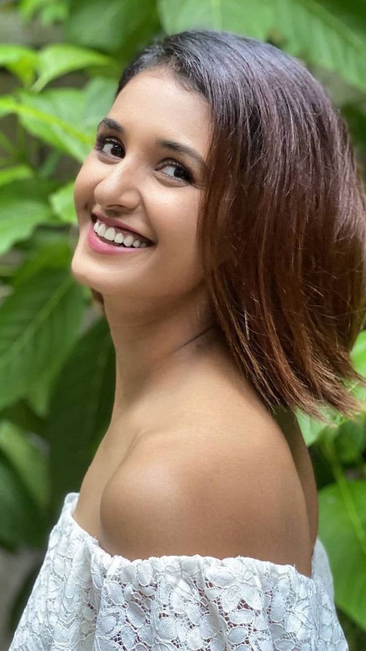 Shakti Mohan Singer