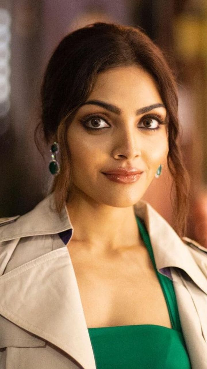 Divita Rai - ദിവിത റായ് | Web Stories | Manorama Online