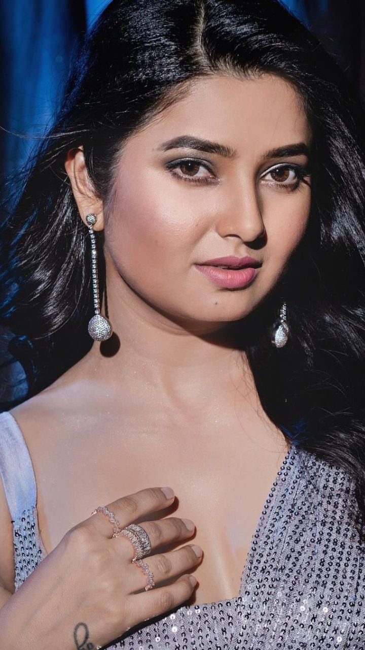 Prajakta Mali | Web Stories | Manorama Online