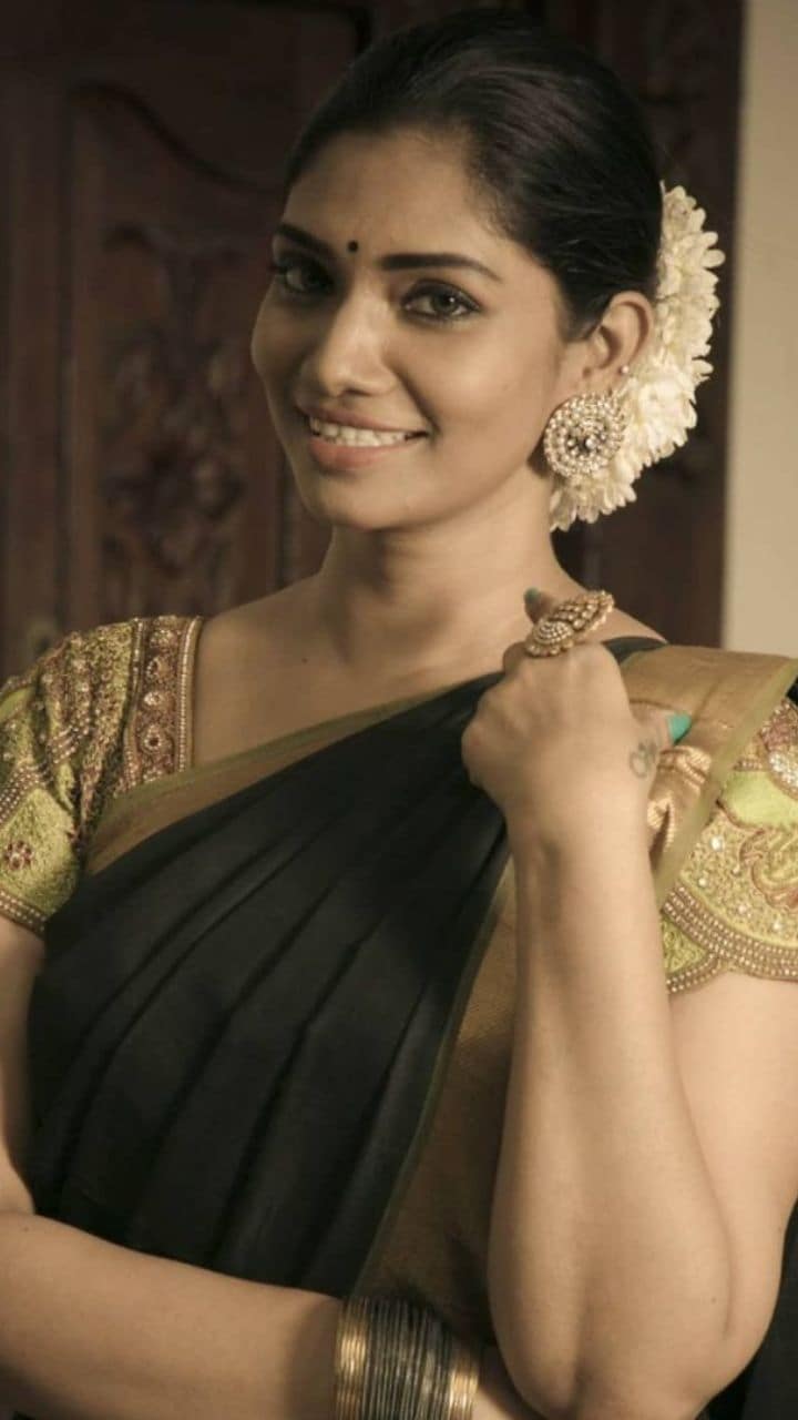 Krithika Annamalai | Web Stories | Manorama Online