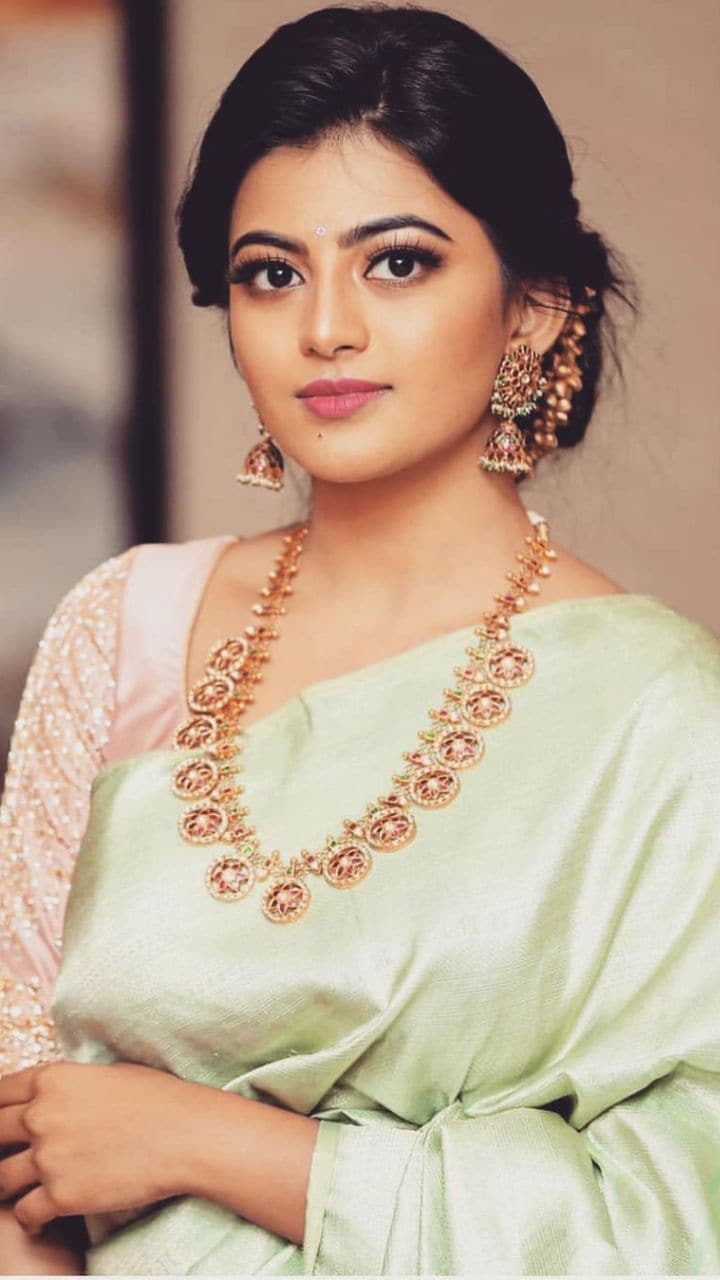 Anandhi | Web Stories | Manorama Online