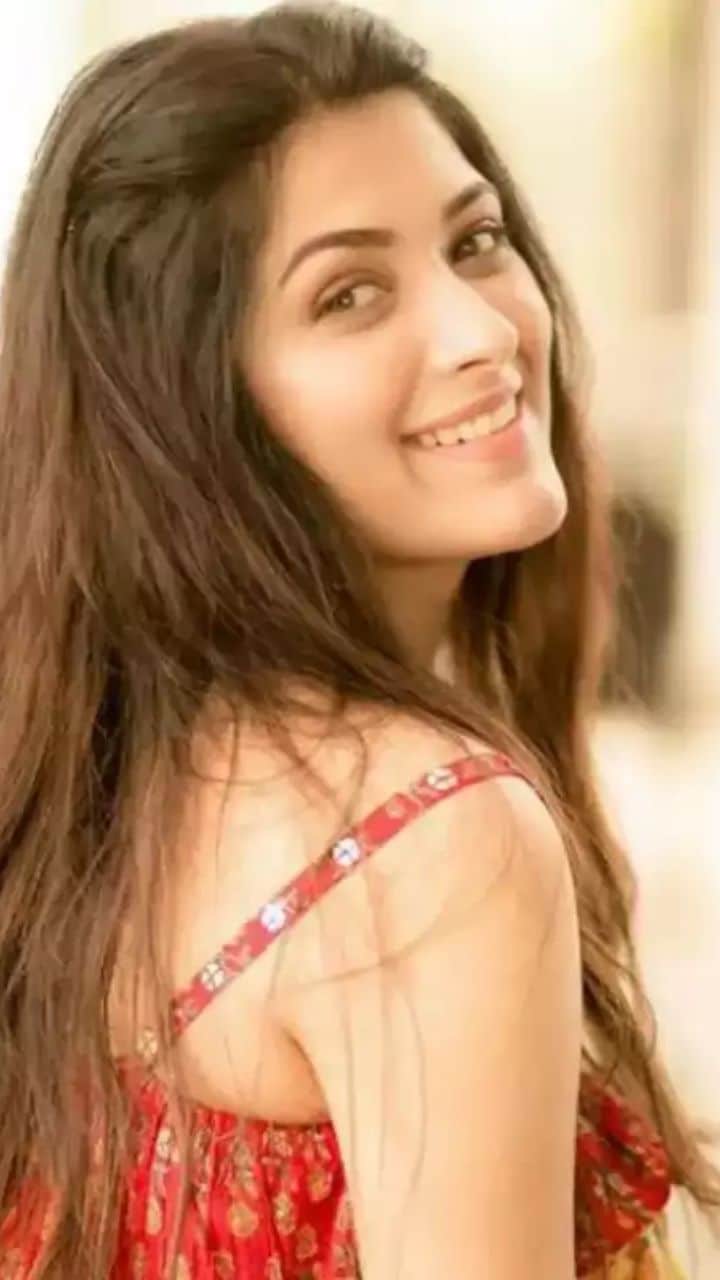 Geethika Tiwary | Web Stories | Manorama Online