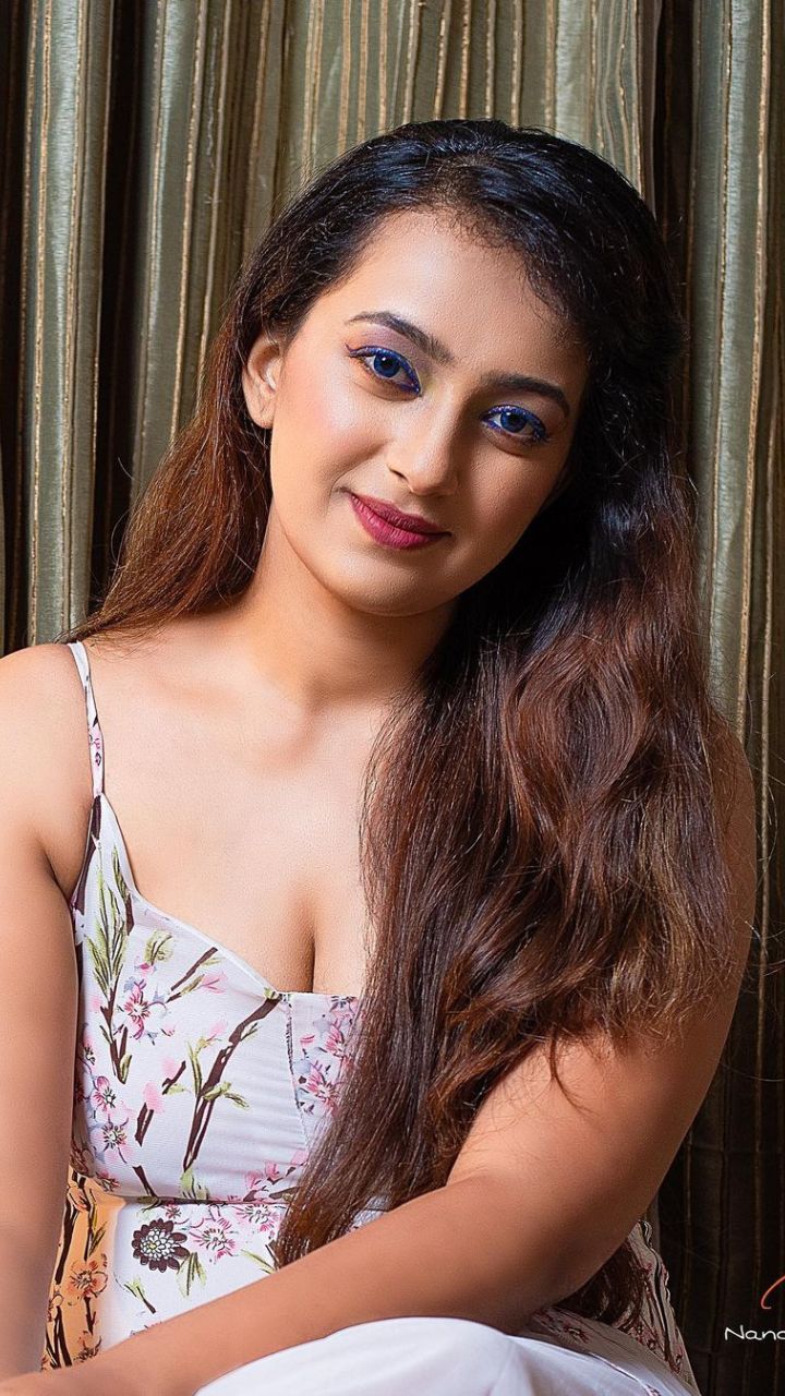 Ester Noronha | Web Stories | Manorama Online