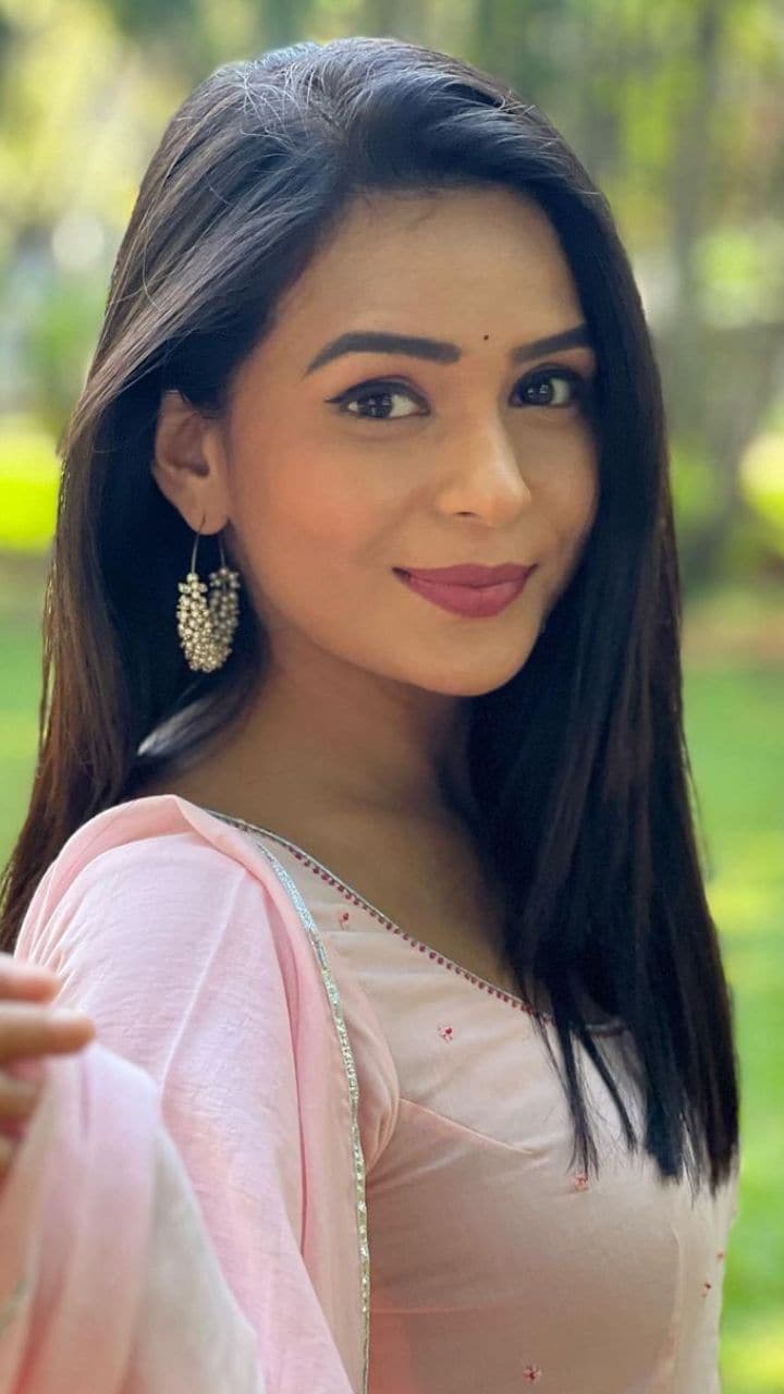 Sonal Vengurlekar | Web Stories | Manorama Online