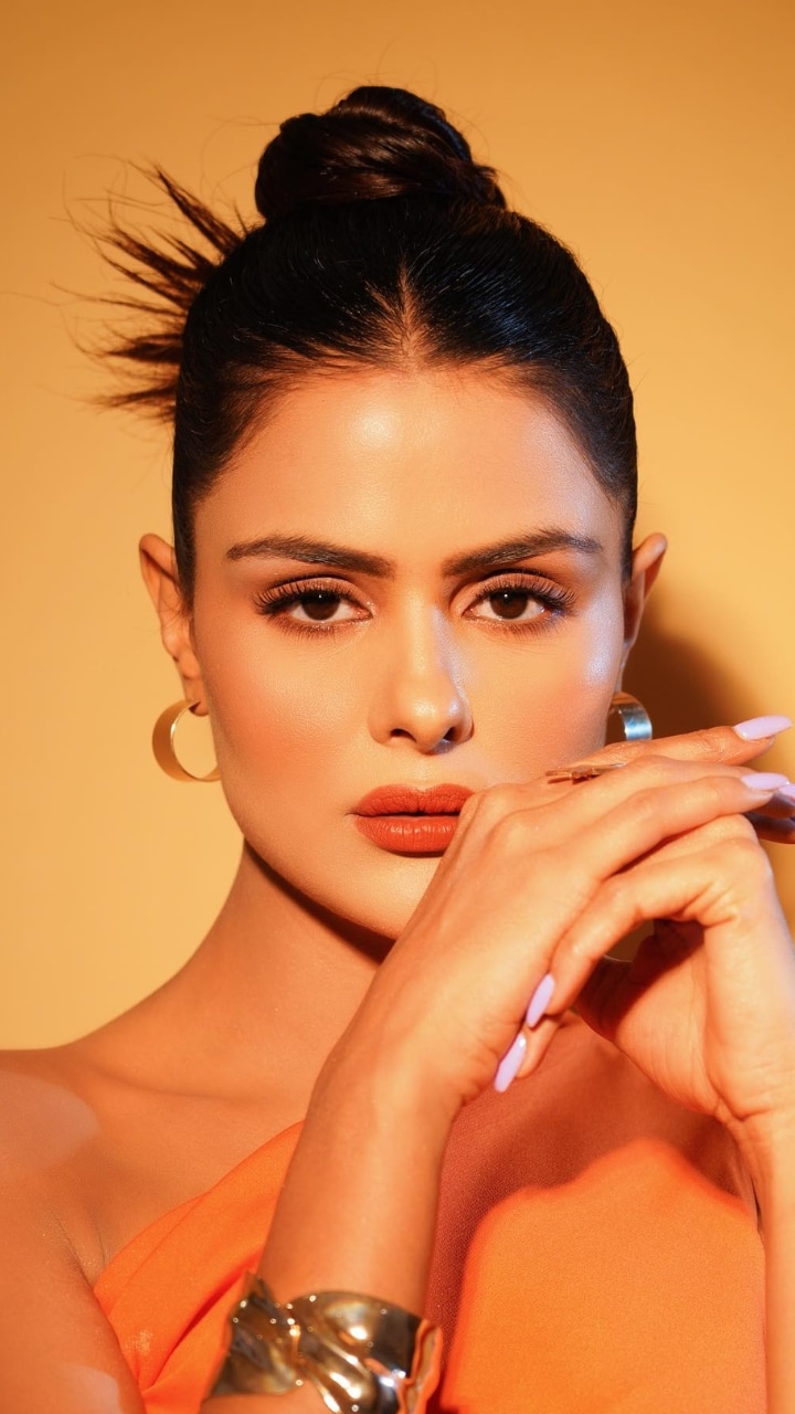 Priyanka Chahar Choudhary | Web Stories | Manorama Online Priyanka Chahar Choudhary | Web Stories | Manorama Online