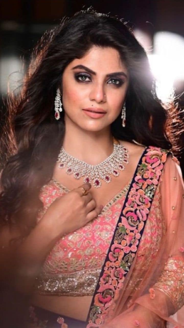 Sayantani Ghosh Navel