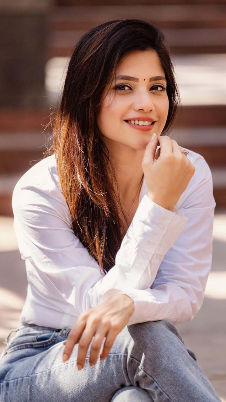 Kinjal Rajpriya | Web Stories | Manorama Online