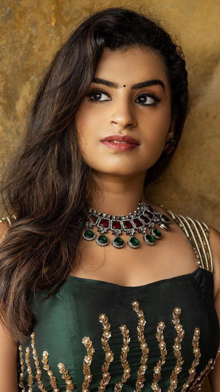 Sivaangi Krishnakumar | Web Stories | Manorama Online