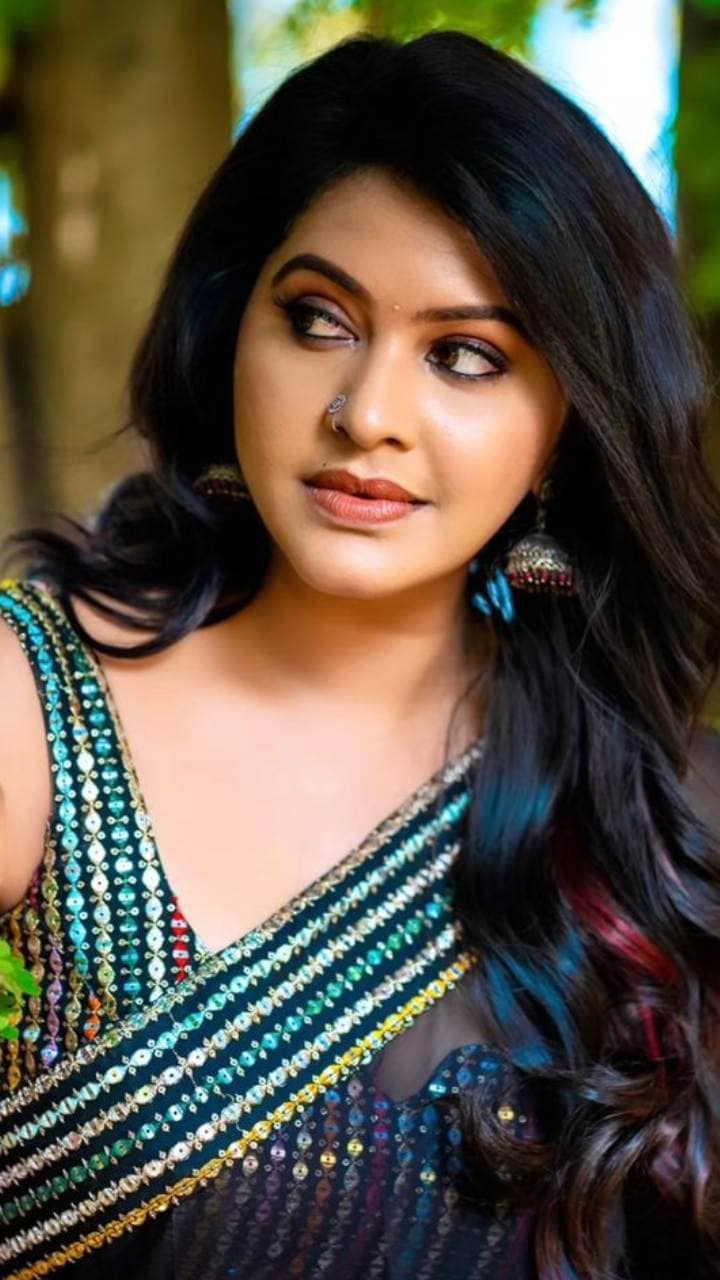 Maha Lakshmi Actress