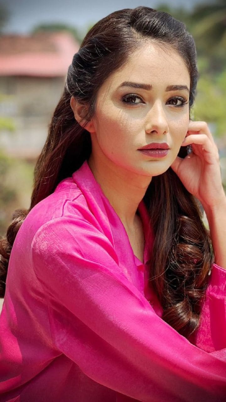 Leena Jumani In Kairi