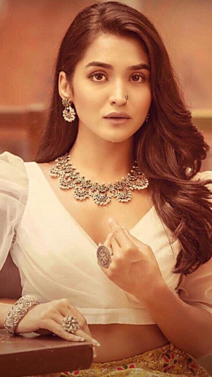 Srushti Tare | Web Stories | Manorama Online