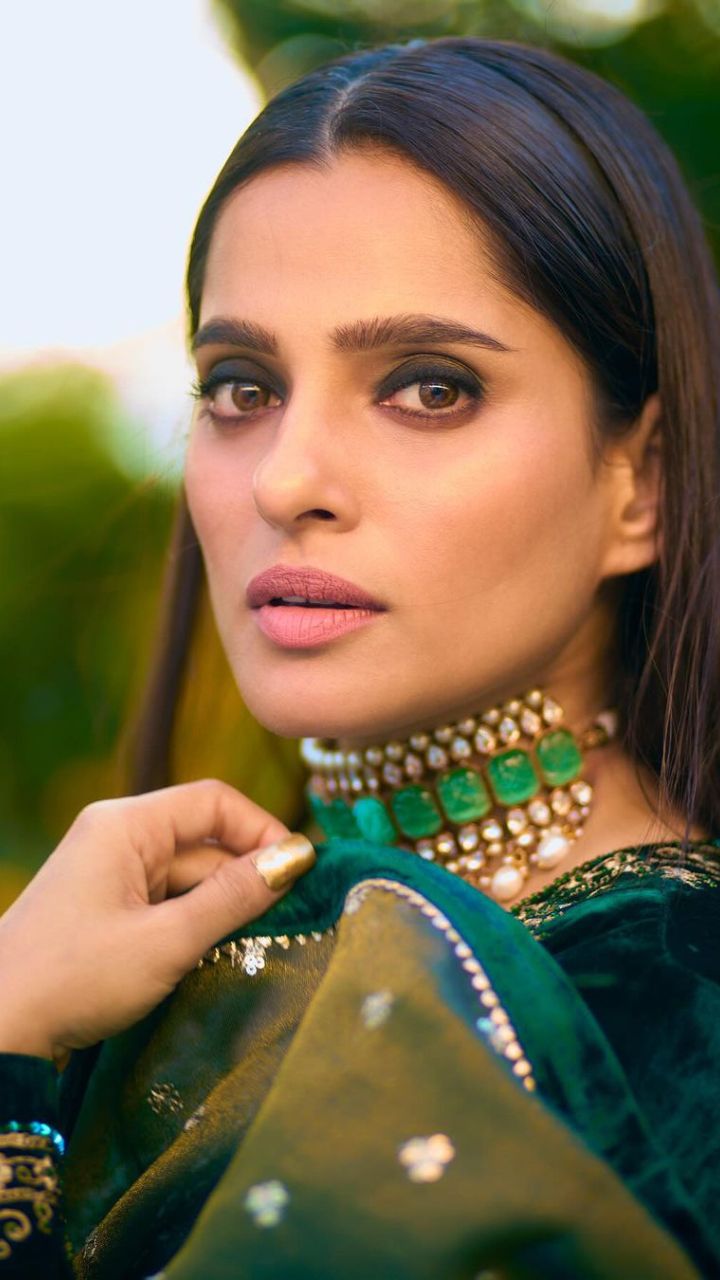 Calca Jeans Priya Bapat Priya Bapat | चुलबुली