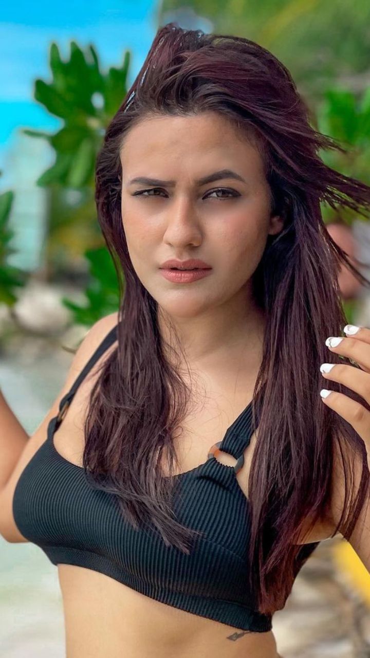 Aahna Sharma