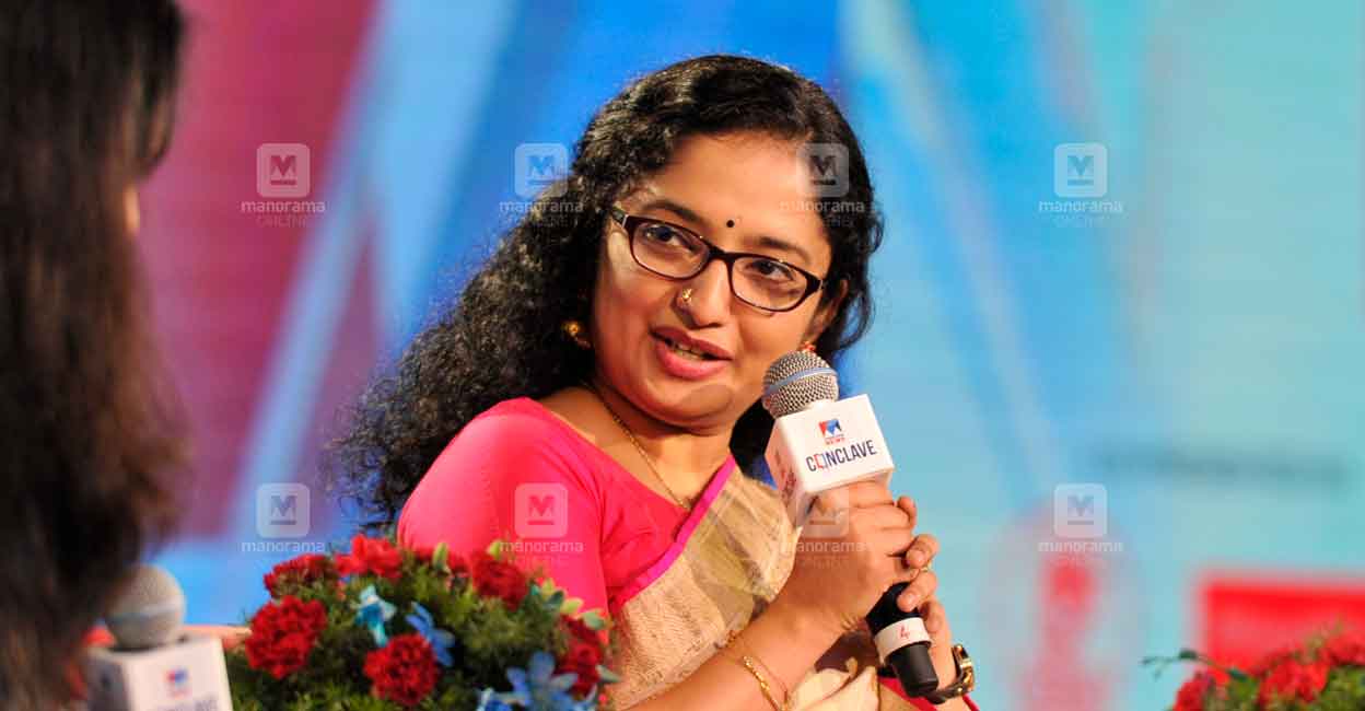 സമയം വില്ലനല്ല കഥകളി എന്നും ബക്കറ്റ് ലിസ്റ്റിലുണ്ടായിരുന്നു - Divya S Iyer | IAS | Women ...